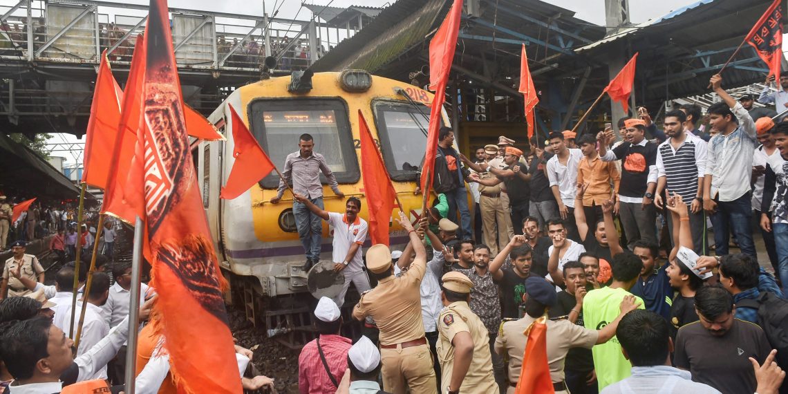 Maratha Quota Stir: Internet Services Suspended in Pune District - The Wire