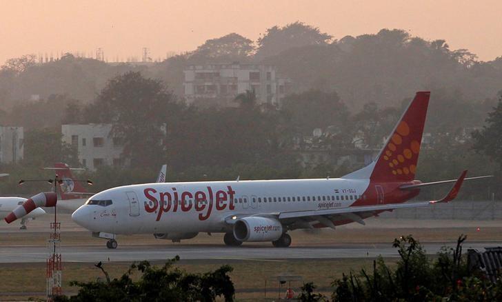 Spicejet Sends 80 Pilots on Three-Month Leave Without Pay - The Wire