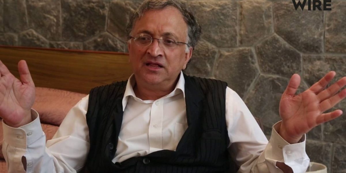 Here's Why the ABVP Thinks Ram Guha Is Anti-National - The Wire