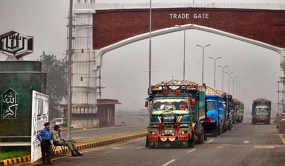 India Hikes Tariffs on all Pakistani Imports to 200% - The Wire