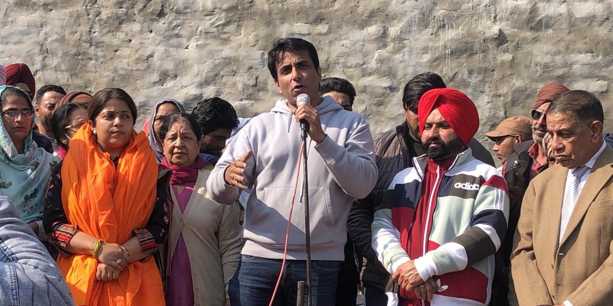 Fight For Punjab’s Moga Seat Heats Up As Sonu Sood Campaigns for Sister ...