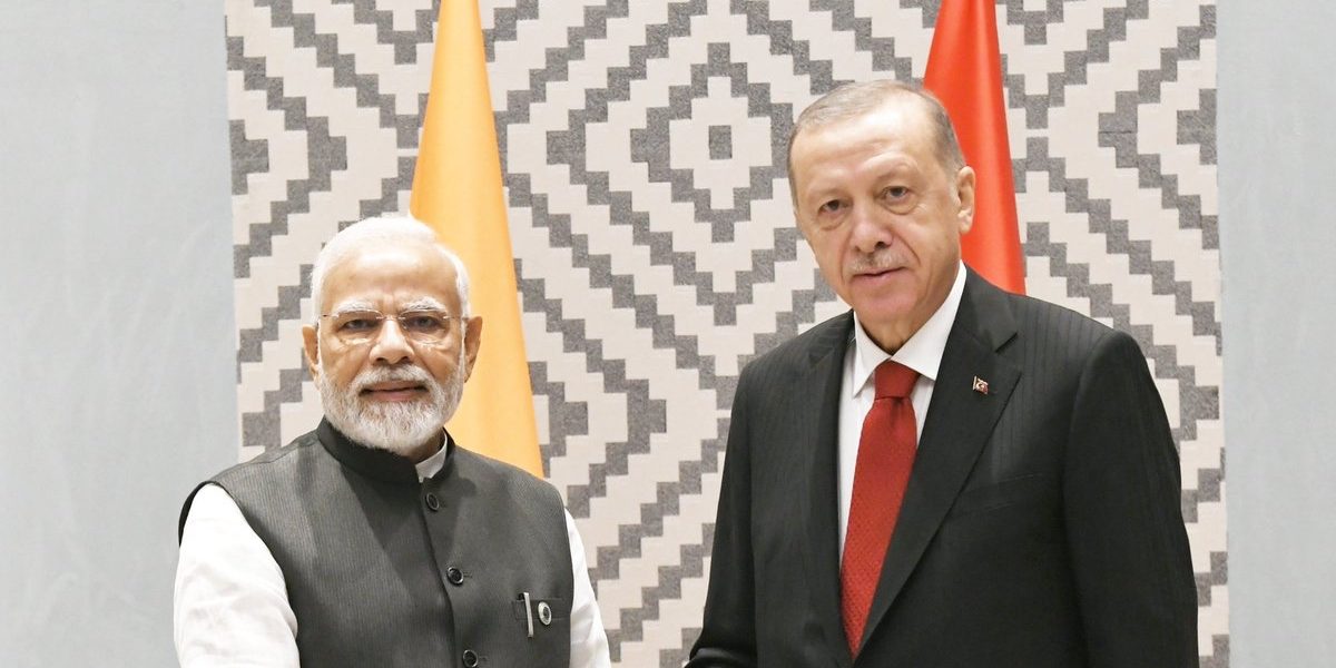 PM Modi and Turkish President Erdogan Hold Unexpected Meeting at SCO ...