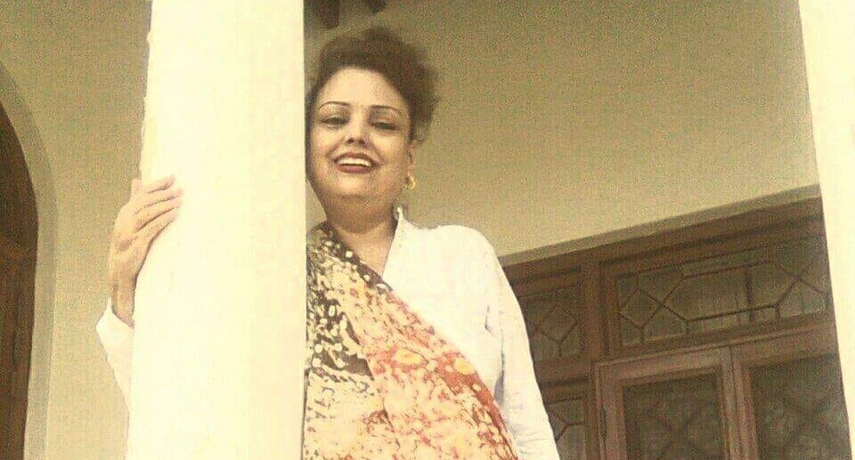 A Bollywood Songwriter, a Daughter Married in Pakistan, and a Family ...