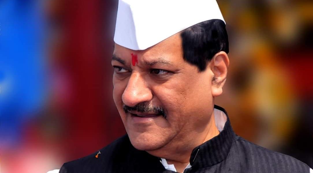 Interview | Prithviraj Chavan on the Thackerays' Reunion, the Congress ...