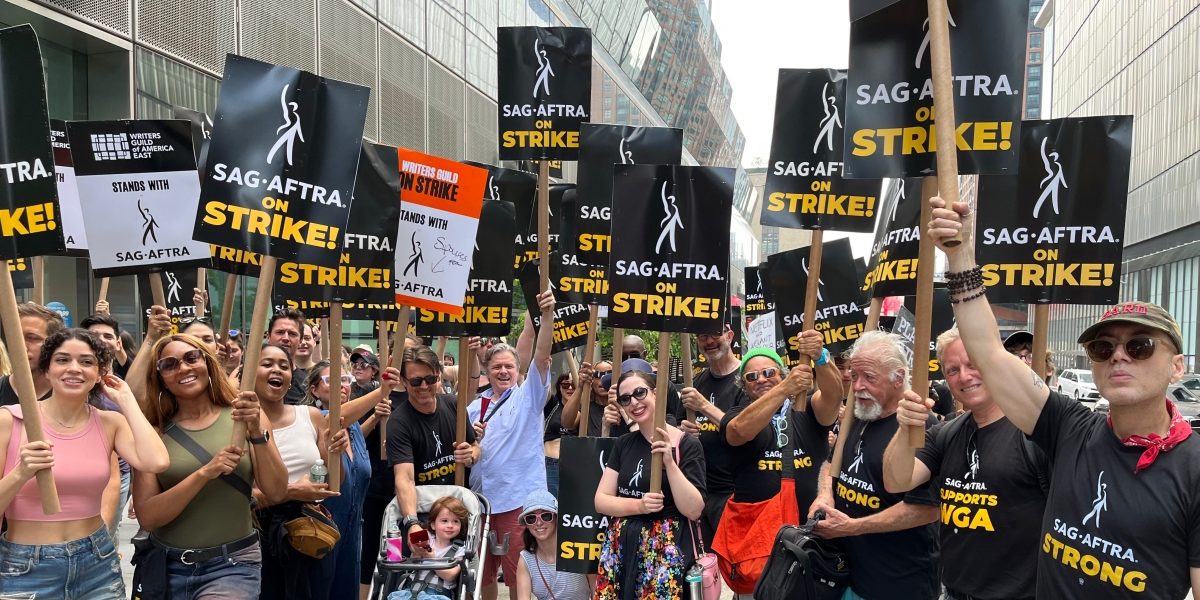Hollywood Actors Join Writers on Picket Lines - The Wire