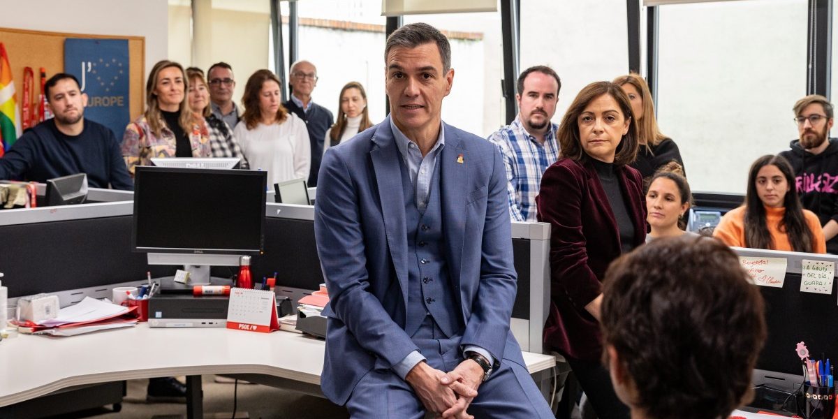 Spain: Pedro Sanchez Secures New Term in Divided Country - The Wire