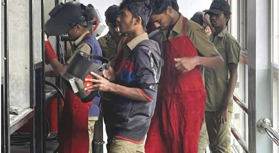 On Labour Day, Know the Political Parties’ Stance on Workers’ Rights in ...