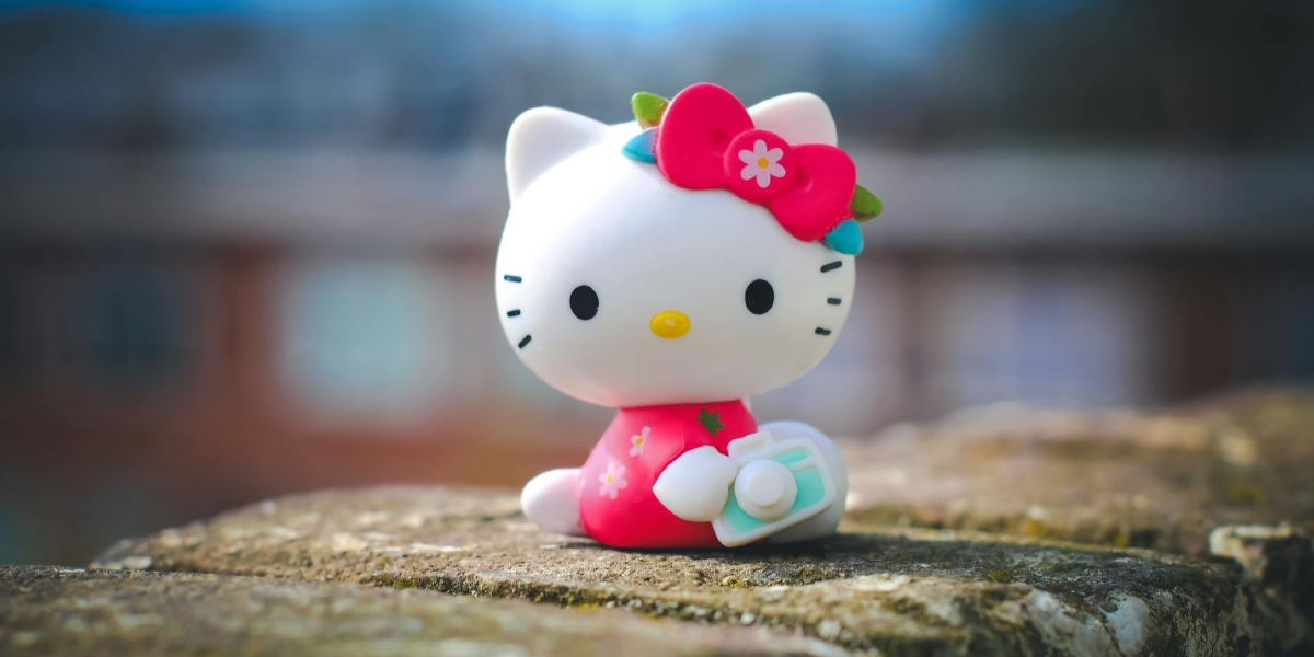 50 Years Old and Worth $4bn a Year: How Did Hello Kitty Get This ...