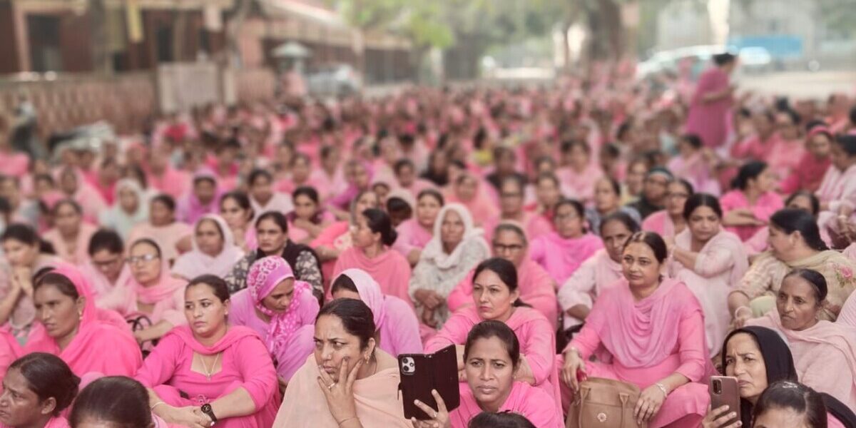 ASHA Workers Tackle TB Challenges in India But Are Paid a Pittance ...