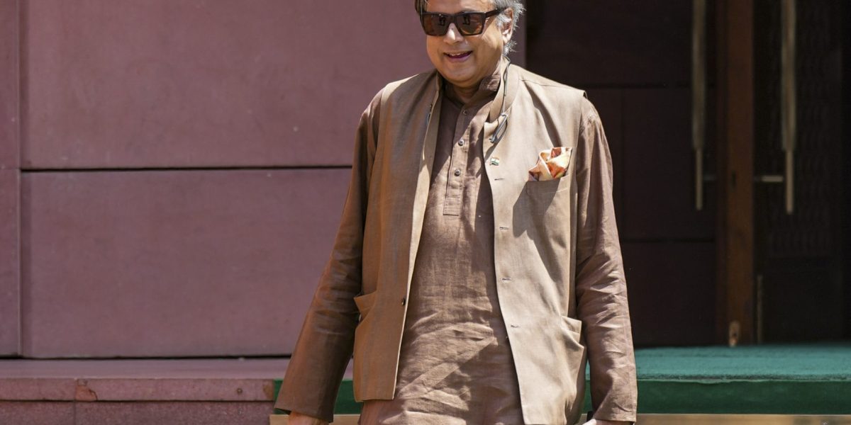 Shashi Tharoor: India’s Most Celebrated Post-Ideology Politician - The Wire