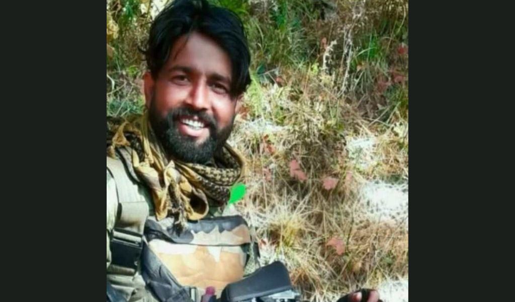 'My Son Has Proved Our Loyalty': Bengal Village Mourns Braveheart ...