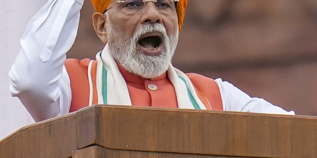 Modi's Praise of the RSS in his Independence Day Speech is an Attack on ...