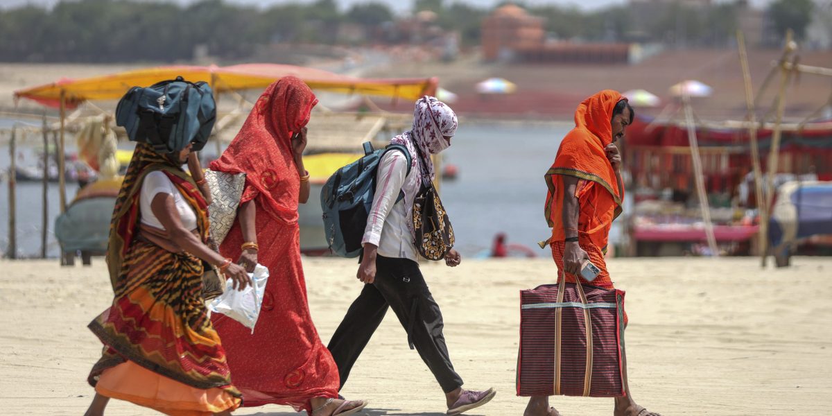 As India Gets Hotter, Clothing Adds a Layer to Caste Inequality - The Wire